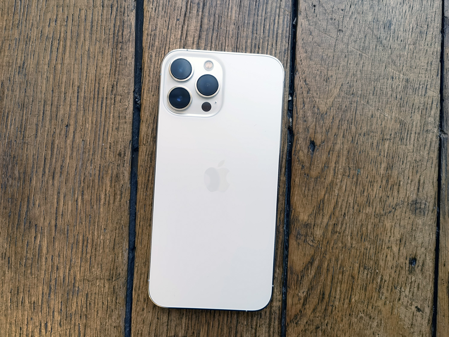 Test Apple iPhone 13 Pro Max : des améliorations pour l'écran, la photo ...