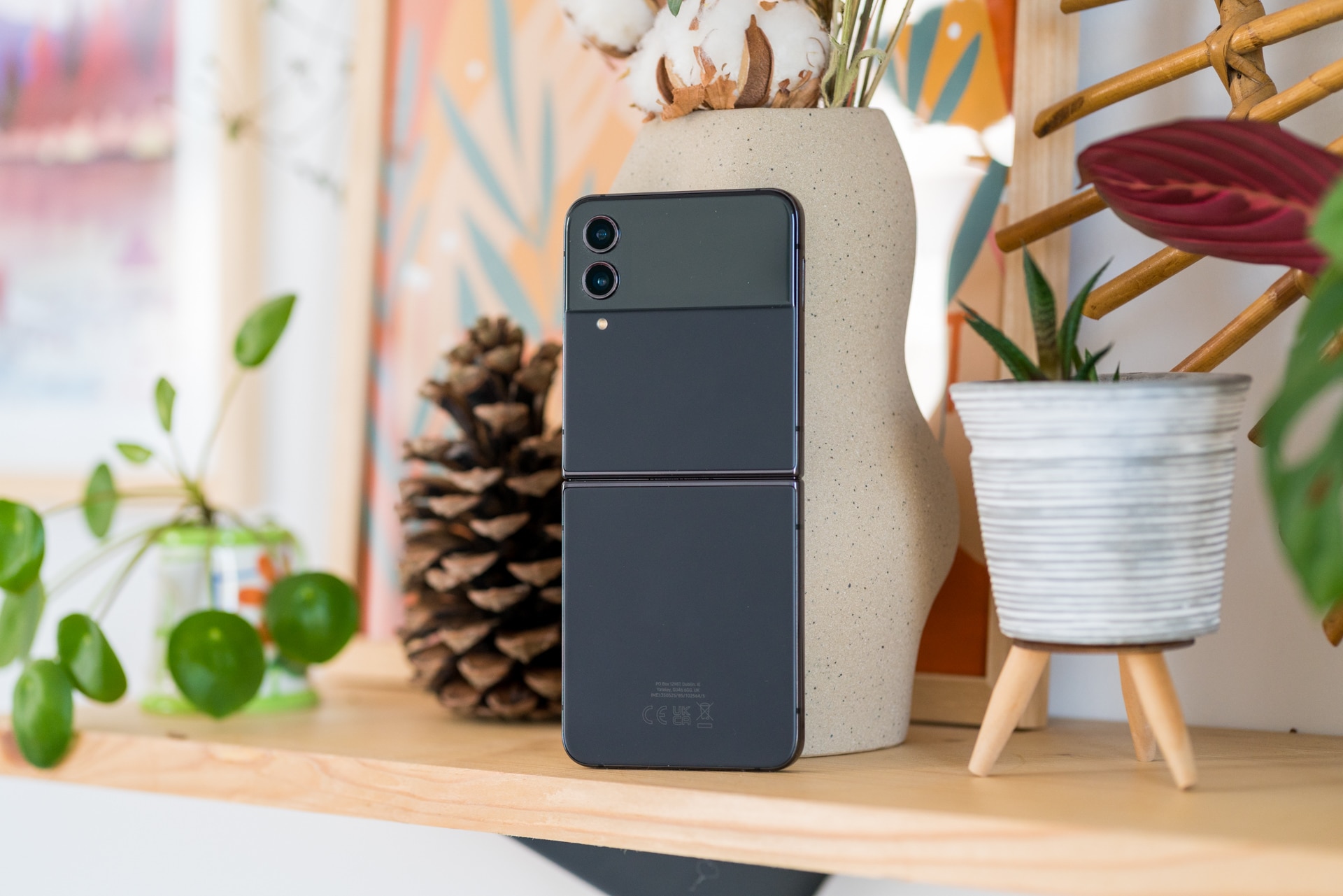 Test Labo Samsung Galaxy Z Flip 4 : l'évolution timide d'un smartphone ...