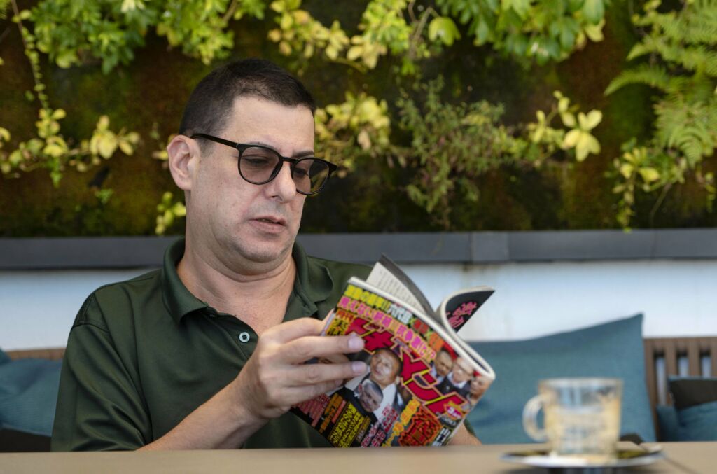 Jake Adelstein : “Je n’étais plus journaliste, j’étais devenu détective ...