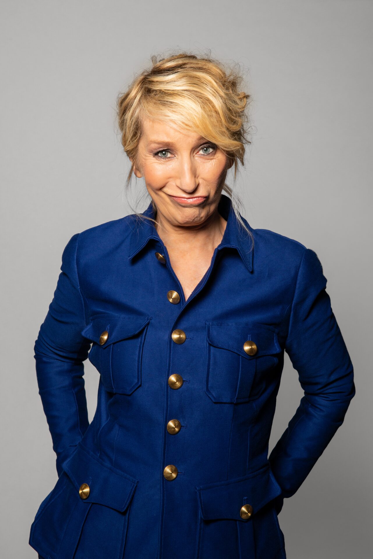 Rencontre avec l'humoriste Élisabeth Buffet pour “Mes histoires de cœur”