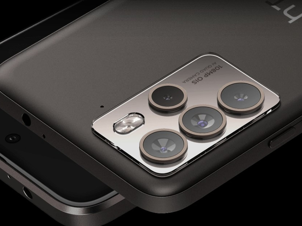 HTC revient aux smartphones et va même sortir un modèle en France