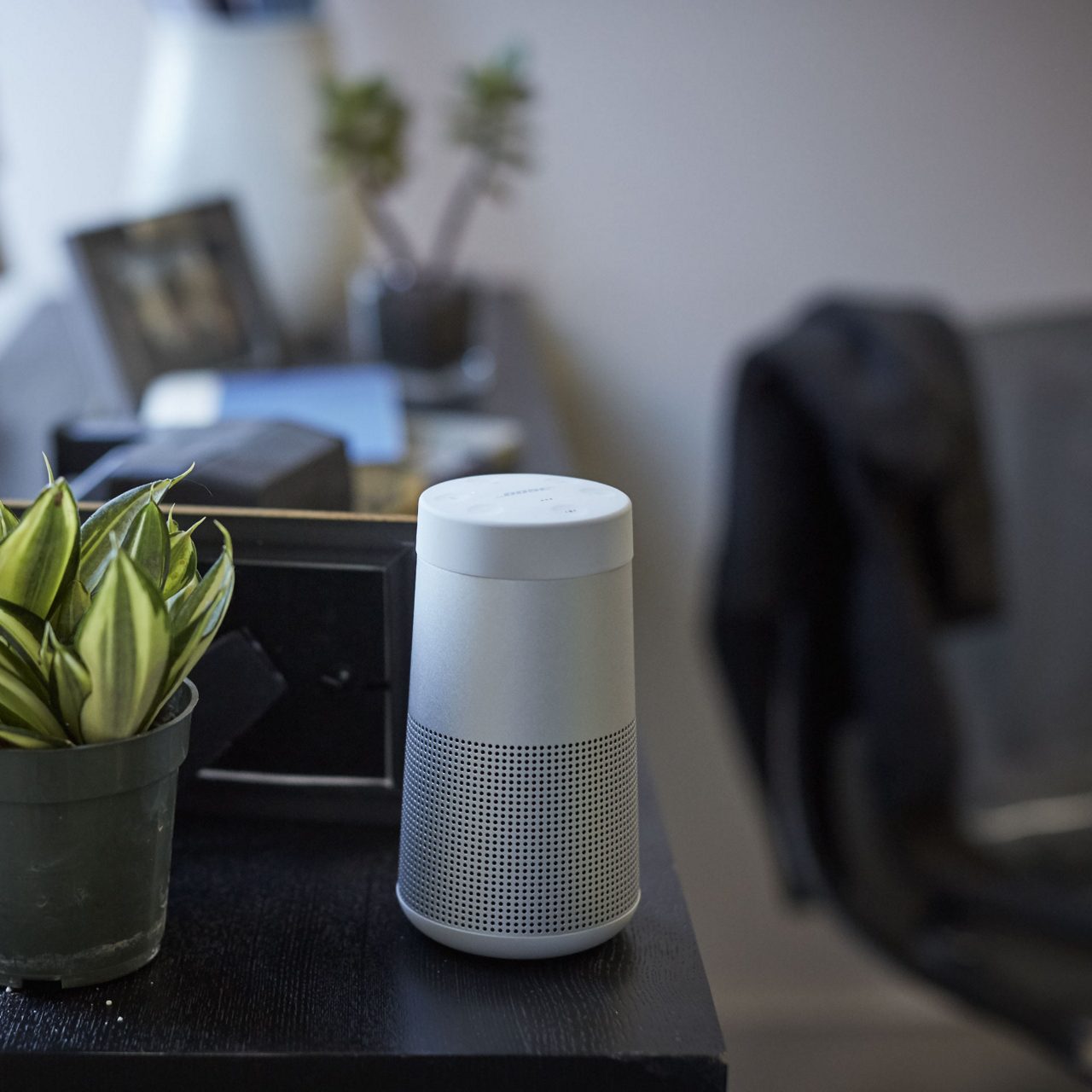 Test Labo de la Bose SoundLink Revolve II : une petite enceinte qui n’a ...