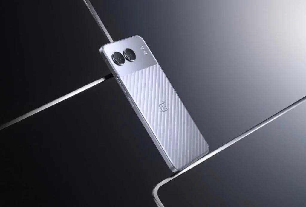 Le OnePlus Nord 4 est tout de métal vêtu… et se paie un clip par Lordi