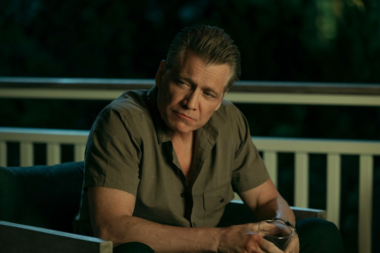 “The Waterfront” (Netflix) : que vaut la nouvelle série de Kevin ...