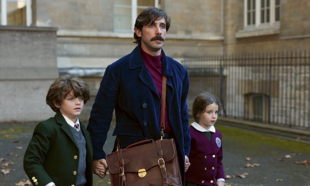 Personne ne nous a vus partir : c’est quoi cette série qui cartonne